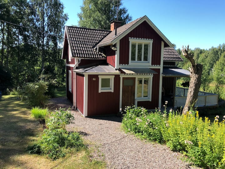 Mysig Stuga I Roslagen, Strax Utanför Norttälje - Norrtälje