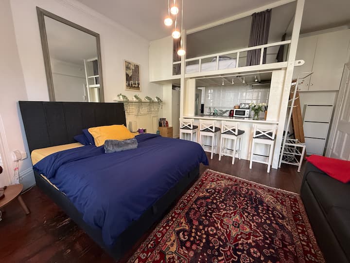 Snug London Prime Location - London