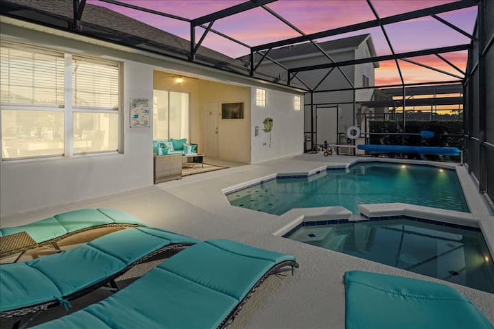 Disney Airbnb SaltH2O Heated South Facing Spa/Pool - Houses for Rent in ...