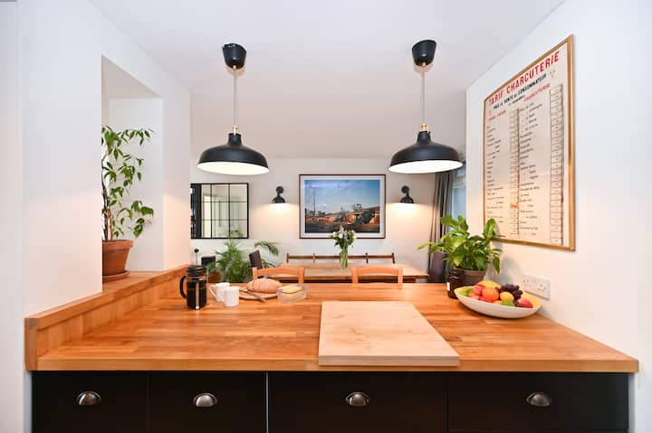 Large 3br Home | 1 Stop To London Eye | Sleeps 6 - London