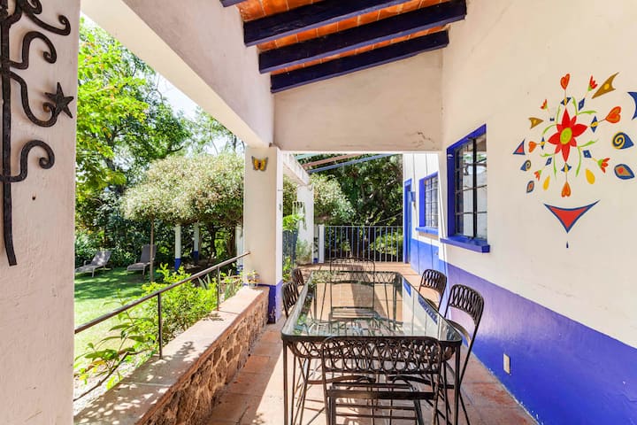 Casa De La Cascada - Tepoztlán