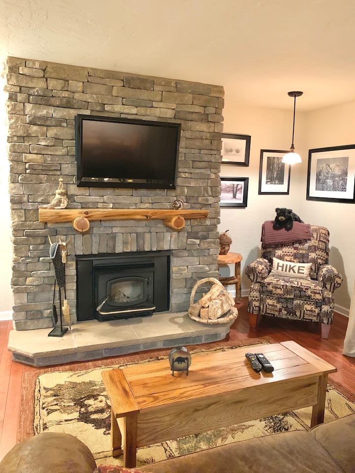 Eastern Sieairabnb - Bigwood Mountain Getaway - Mammoth Mountain, CA