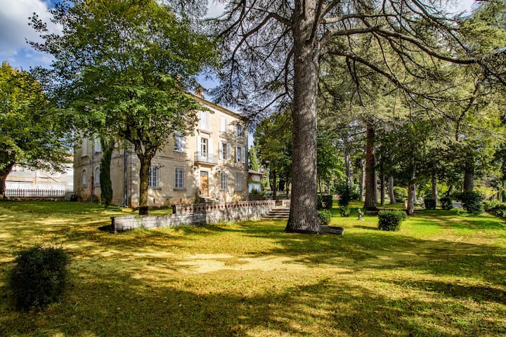 Domaine De L'ermitage - Sault