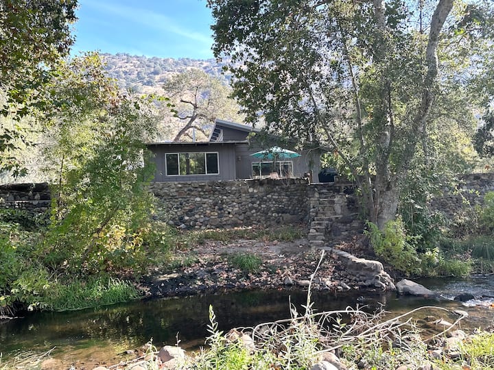 Private!! Hidden Gem On The River! - Sequoia National Park