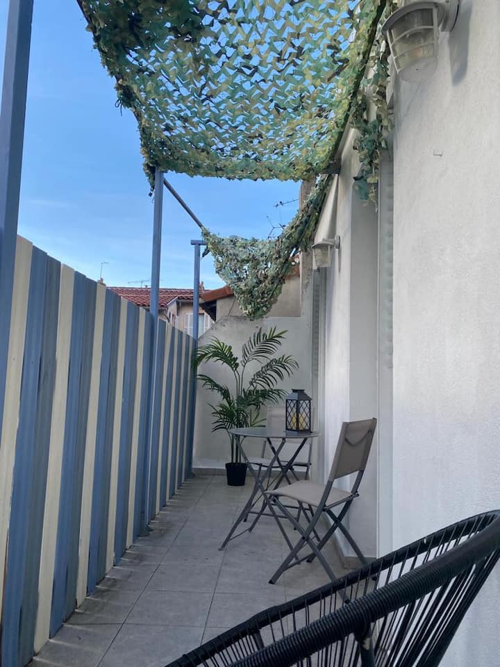 Terrasse Entre Gare Et Vieux Port Avec Clim - Calanques de Marseille