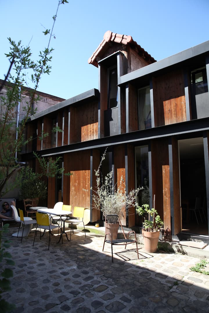 Dream House In Paris With Garden - Montreuil