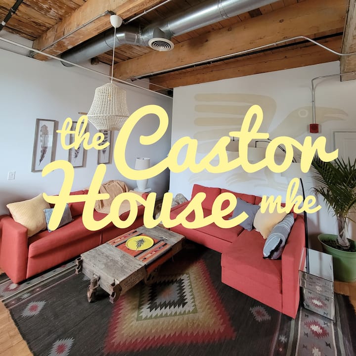 The Castor House. A Hip Riverside Warehouse Loft. - Milwaukee, WI