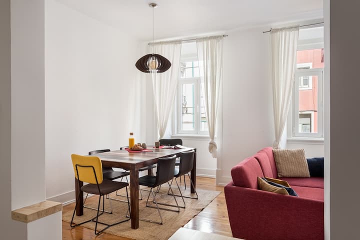 New Spacious 3 Bed City Apartment - Lisbon