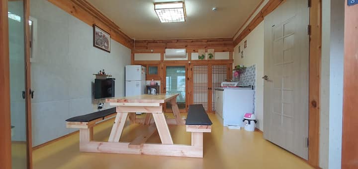 Gyeongju Cheonnyeon Hanok Pension - 慶州