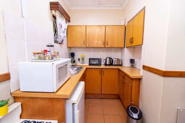 Kleine Eden Guest House, Room 5 - Bloemfontein