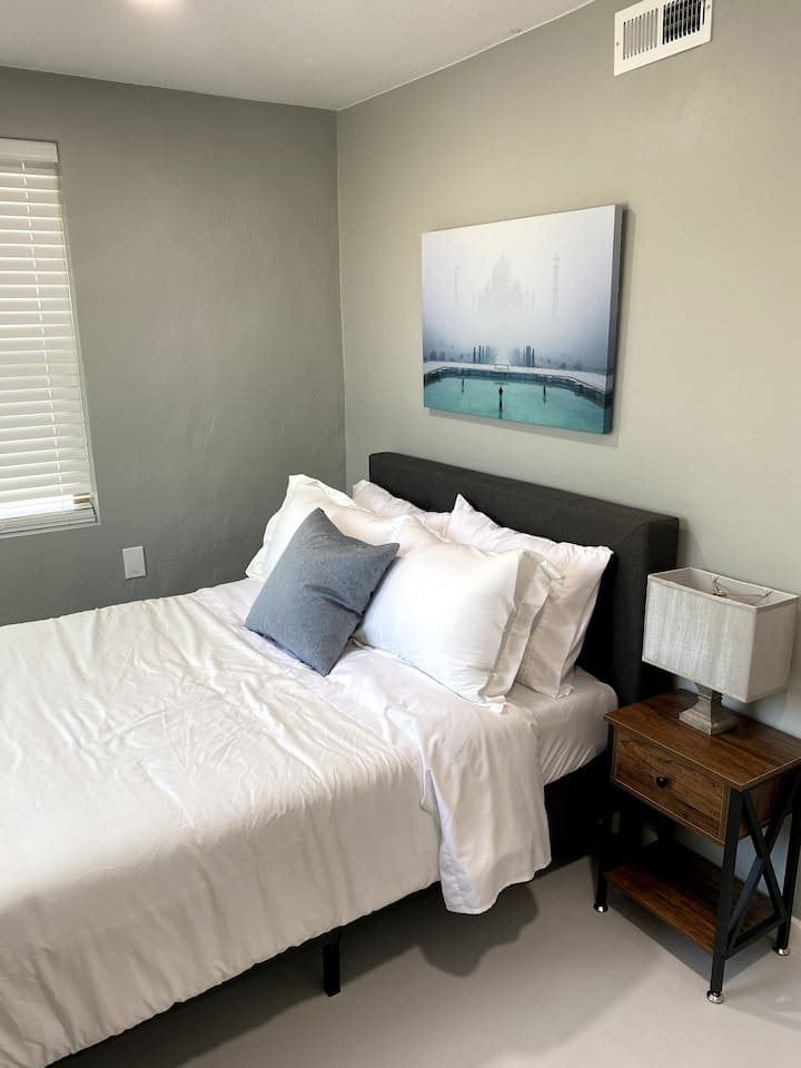 Newly Updated | 2 Br 1 Ba | Sam Hughes | U Of A - 투손