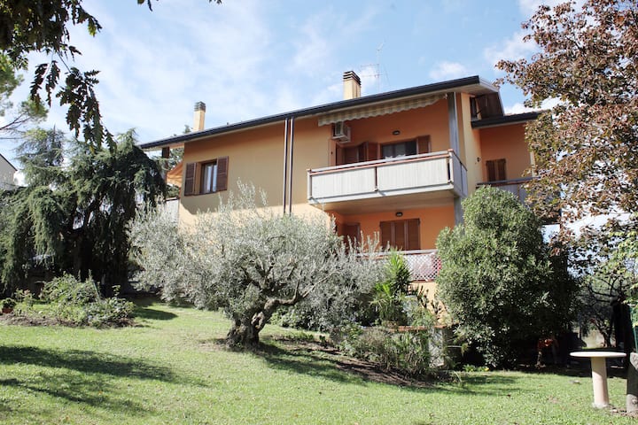 Casa Rossi B&b A Borgo Santa Maria (Pu) - Marches