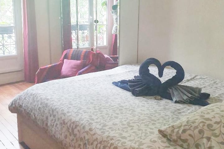 Beautiful Flat In Central Paris - Métro Nationale, Paris