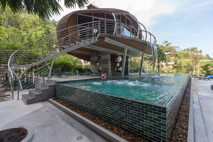 Emerald 521 - Studio With Balcony And Shared Pool - Patong