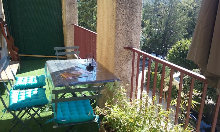 Appt Climatise Avec Terrasse Au Coeur De Nyons. - Nyons