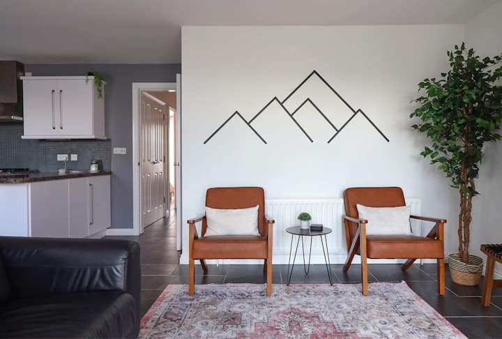Modern 2 Bed Apartment At The Foot Of The Mournes - Newcastle