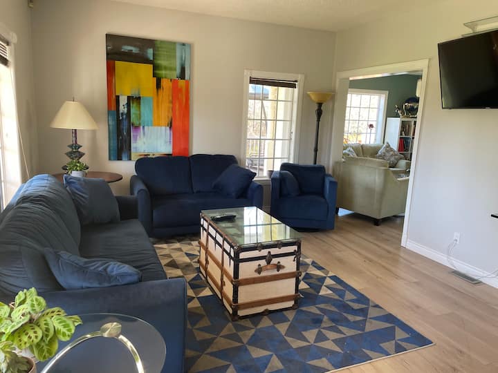 Oliver House - 