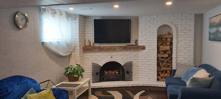 Toronto Basement Apt, Near York Univers And Subway - Vaughan