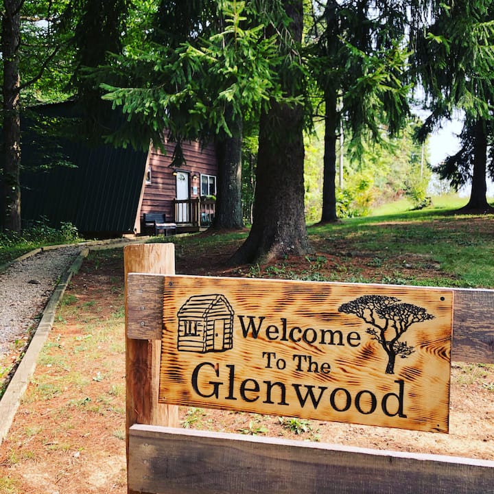 Glenwood Cabin In The Woods - Hocking Hills State Park, OH