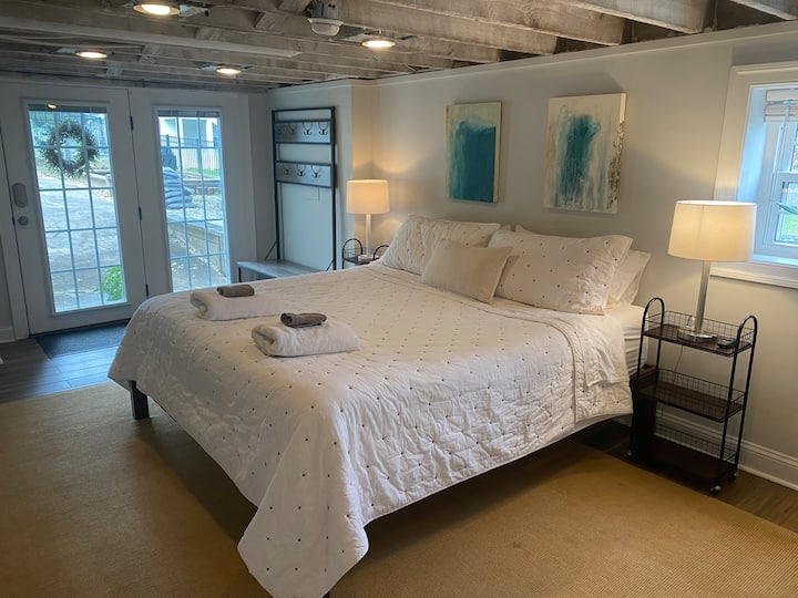 Cozy Rivermont Ave Guest Suite With King Bed - Lynchburg, VA