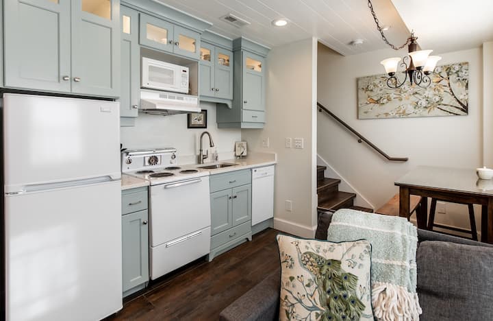 Happiest Little Cottage In Provo (New!) - Provo, UT