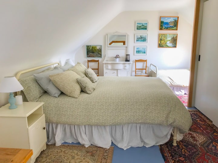 Private Guesthouse - With Outdoor Space - Enniscorthy