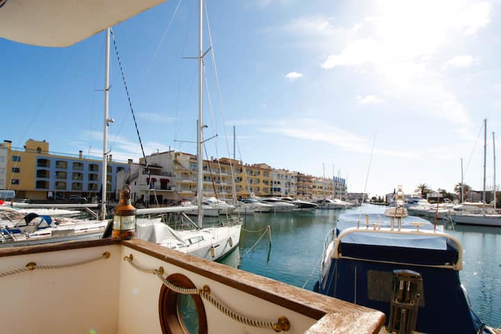 Cabina Del Capità Pl. 0 - Ampuriabrava