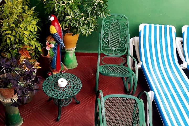 Casa Independiente/con Terraza - Cuba