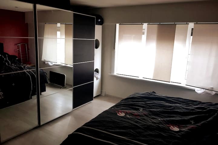 Tomorrowland - Master Bedroom - Mechelen