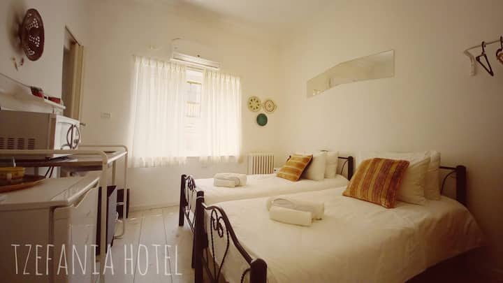 Tzefania Hotel- Standard Double Or Twin Room (208) - Jerusalem