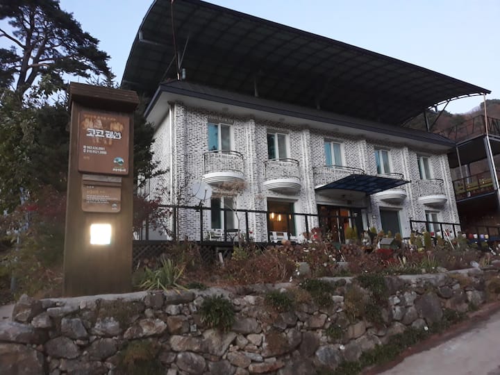 코코펜션(지리와운2층온돌) - Namwon-si
