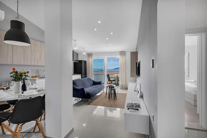Blue Dream Apartment A2 #3 Bedrooms#parking#90m2 - Makarska