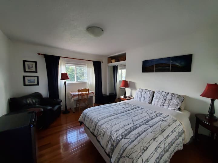 Valleyview House Room 3 - Valleyview