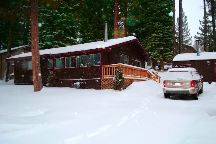 Thanksgiving Just Re-opened! Book Now!
3br - South Lake Tahoe, CA
