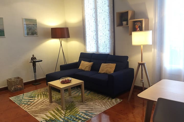 Confortable And Very Well Located - Barcelona