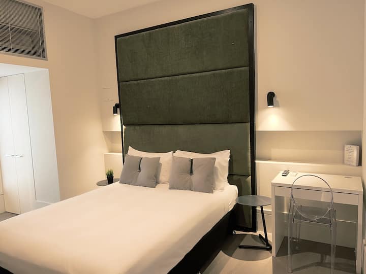 Deluxe Room - Sydney