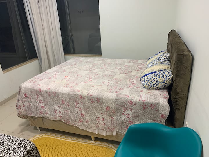 Suíte Em Casa De Alto Padrão No Bairro Paraiso - Parauapebas