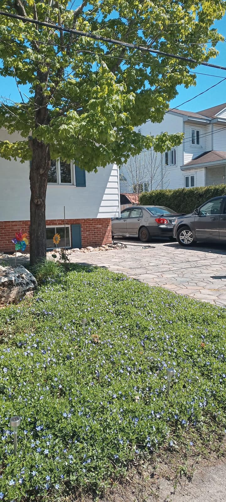 Quiet 3 Bedrooms Wychwood - Ottawa