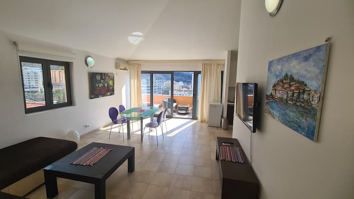Pool View Two Bedroom Apartment In Becici Sunset - Montenegro