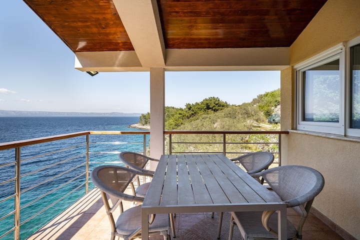 Remote beach house, just above the sea!! - Houses for Rent in Vela Luka ...