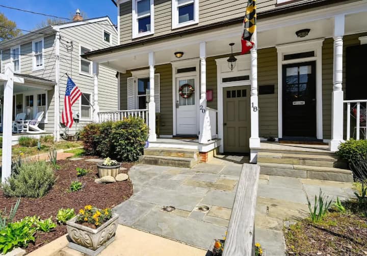 Cheerful 2-bedroom House Near Downtown Annapolis! - Great Frogs Winery, Annapolis