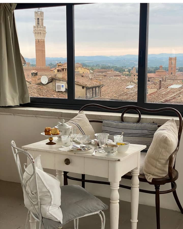 Sleeping On Siena Roof - Siena