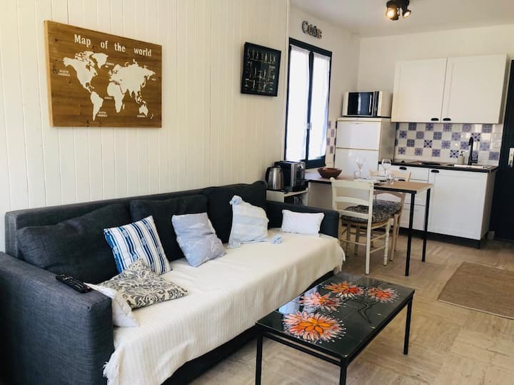 Très Beau Studio à Lesneven 4 Couchages - Kerlouan