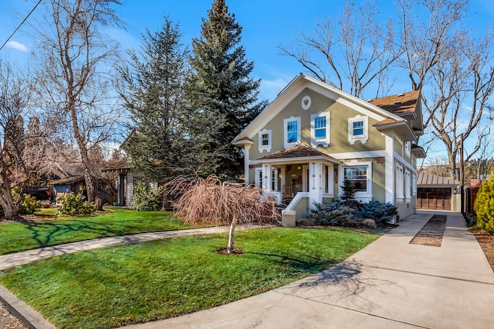 Prime Downtown Bend House - Luxury! - Bend, OR