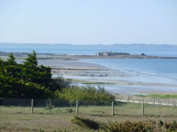 Appartement Front De Mer Avec Piscine - Lomener