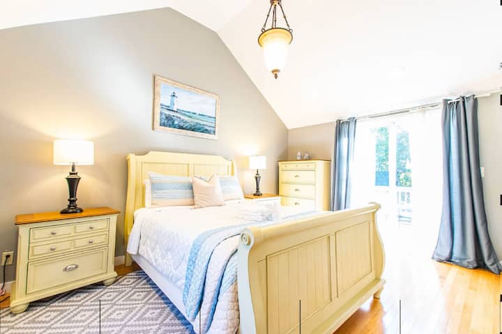 Beautiful Dennis Home On Swan River - Dennis, MA