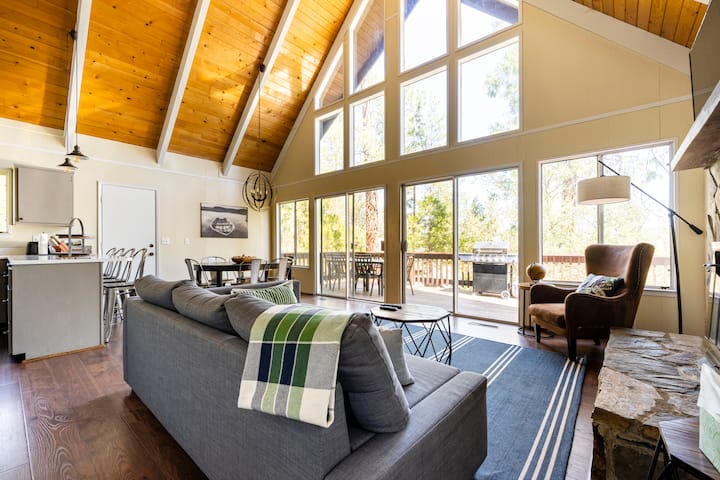 Tree Top Treasure - Groveland, CA