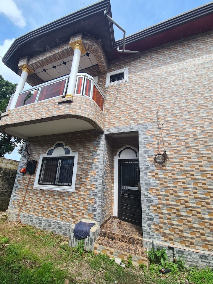 Chambre Climatisée Douche Interne Kipe Face Prima - Guinea