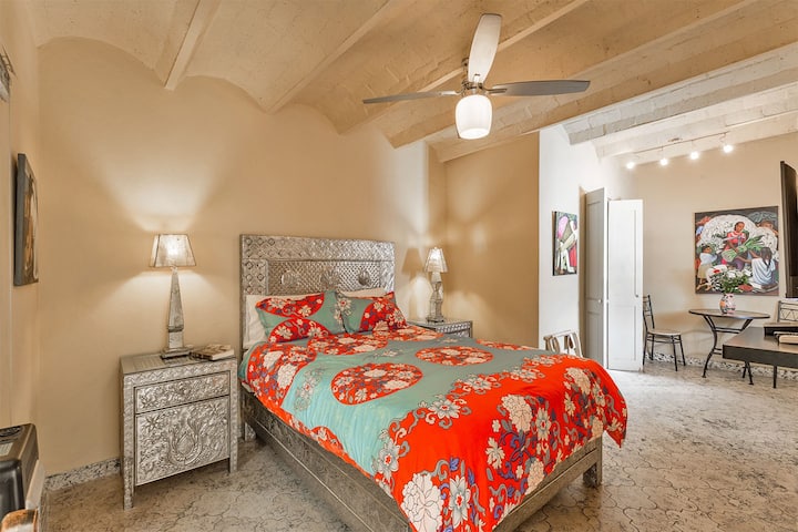 Rooftopviews!*walk2jardin*safesolotravel*fastwifi* - San Miguel de Allende