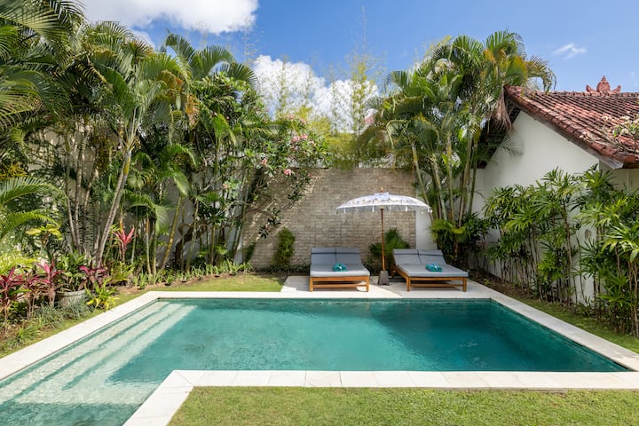 Clean 2bdr Seminyak Villa With Pool Close To Beach - Seminyak